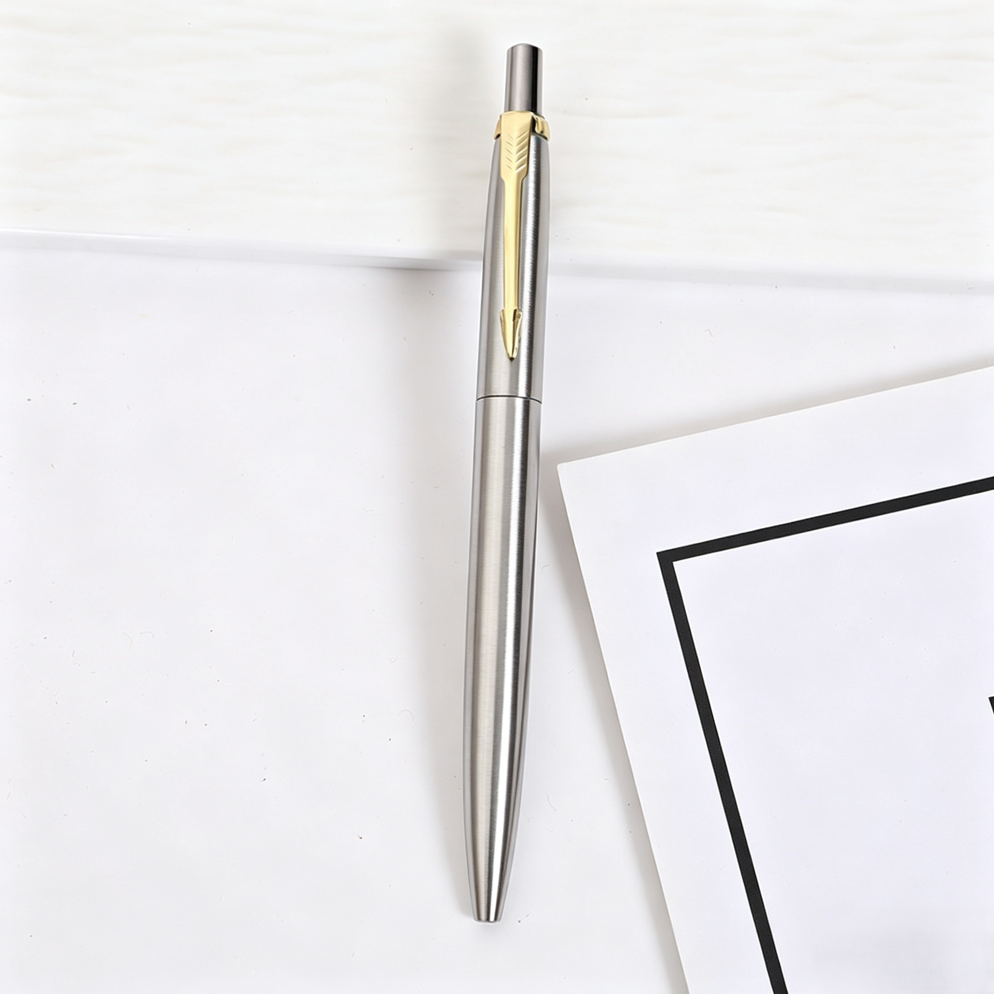 Ручка шариковая Parker Jotter Core K691 (CW1953182) Stainless Steel GT, M, чернила синие, подарочная коробка