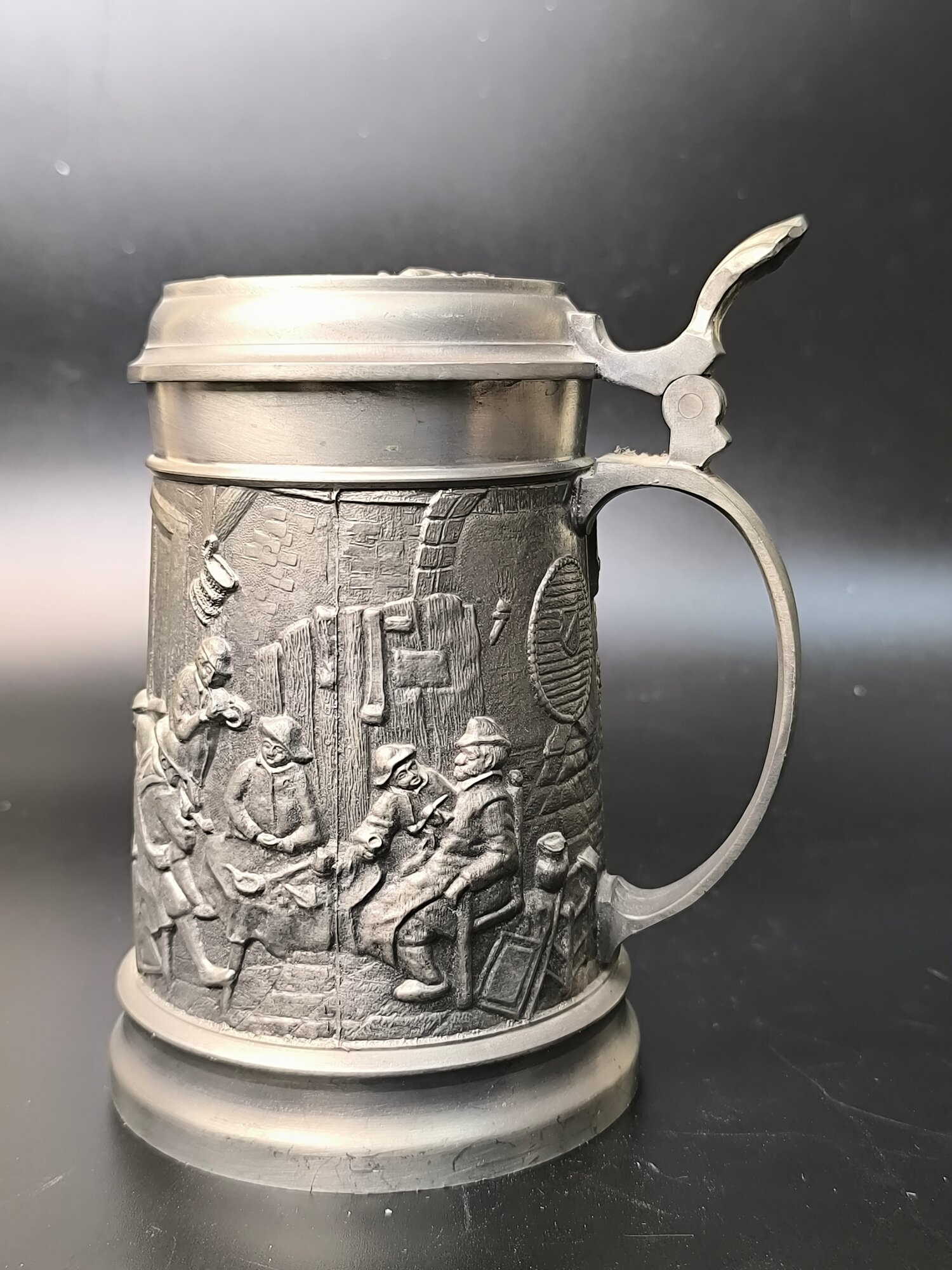 Кружка для пива "В таверне" Германия