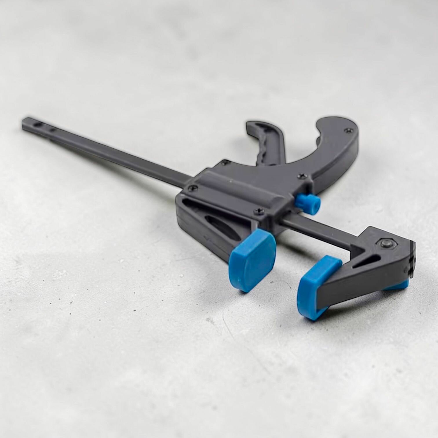 Струбцина F-образная 150мм