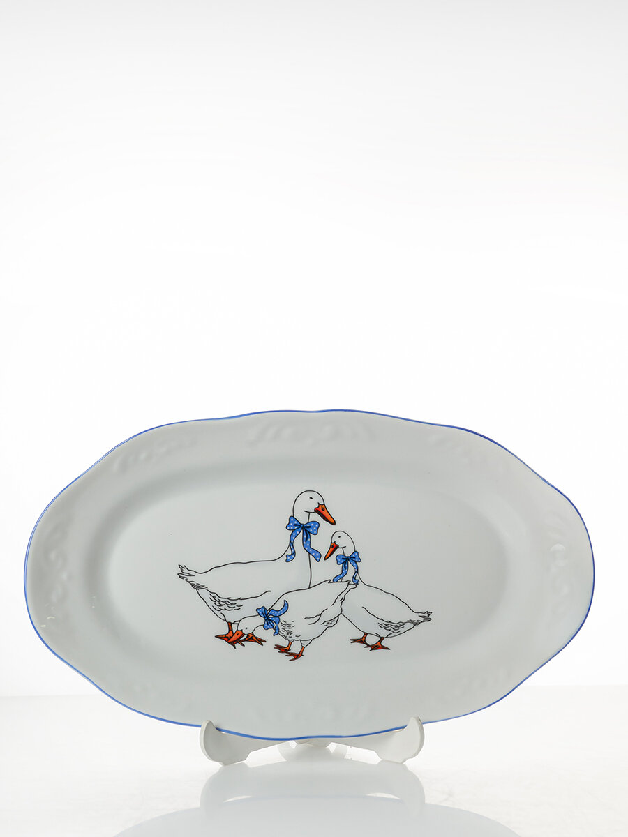 Блюдо фарфоровое для хлеба 270 мм. Добрушский фарфоровый завод "Гуси" ф. Надежда