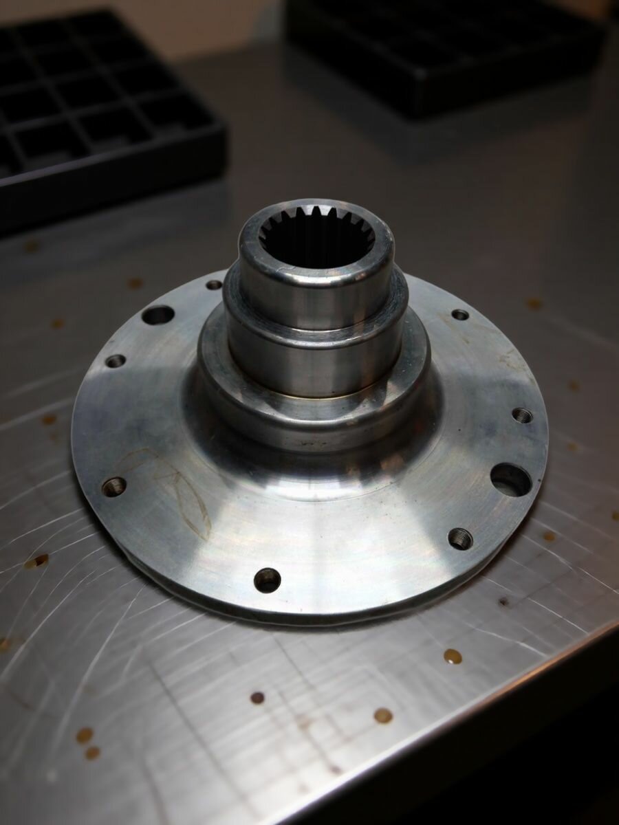 Фланец КПП передний XCMG ZL50G ZL4OA.3O.3A-10