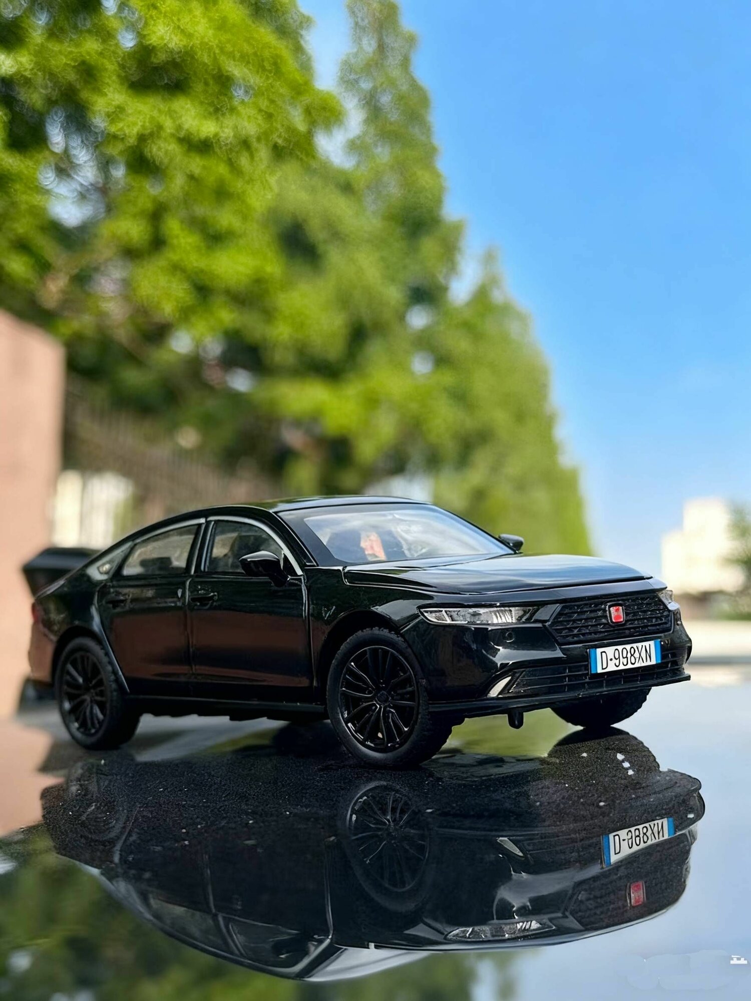 Металлическая модель автомобиля Хонда Аккорд 1/32