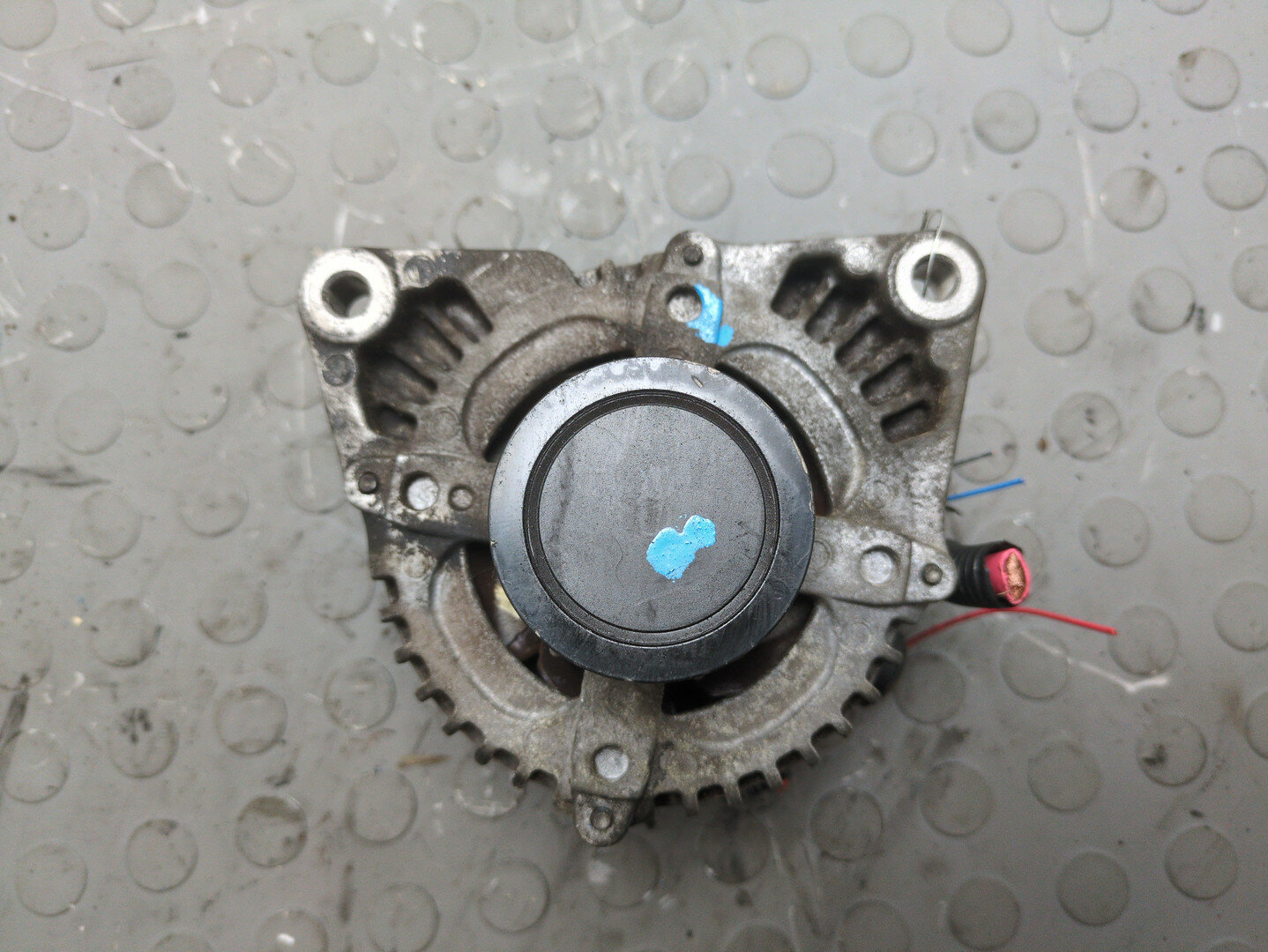 Генератор Ford Focus 2 Б/У