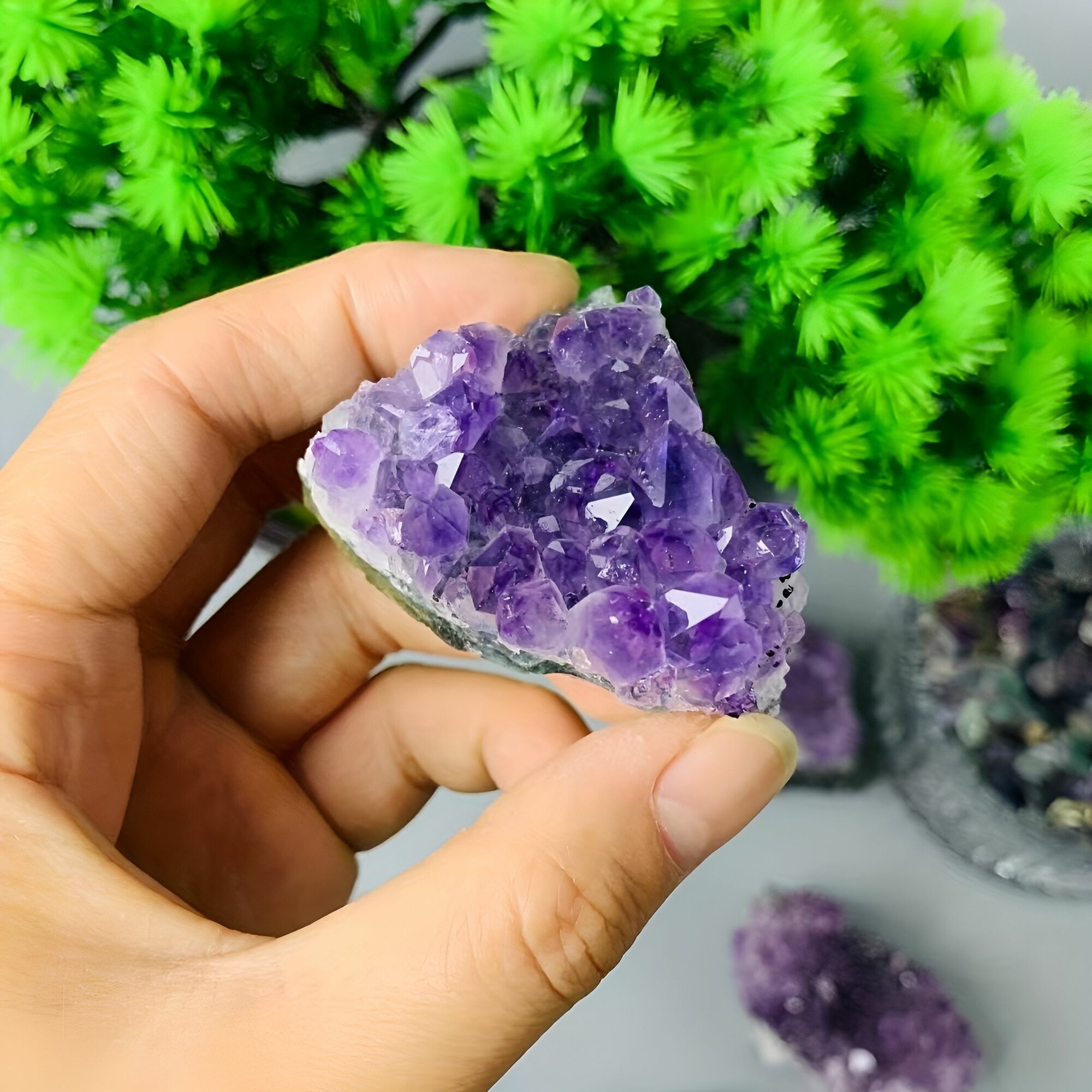 Аметист натуральный камень / Минерал коллекционный друза аметиста/ Оберег дома (30 - 60 мм)