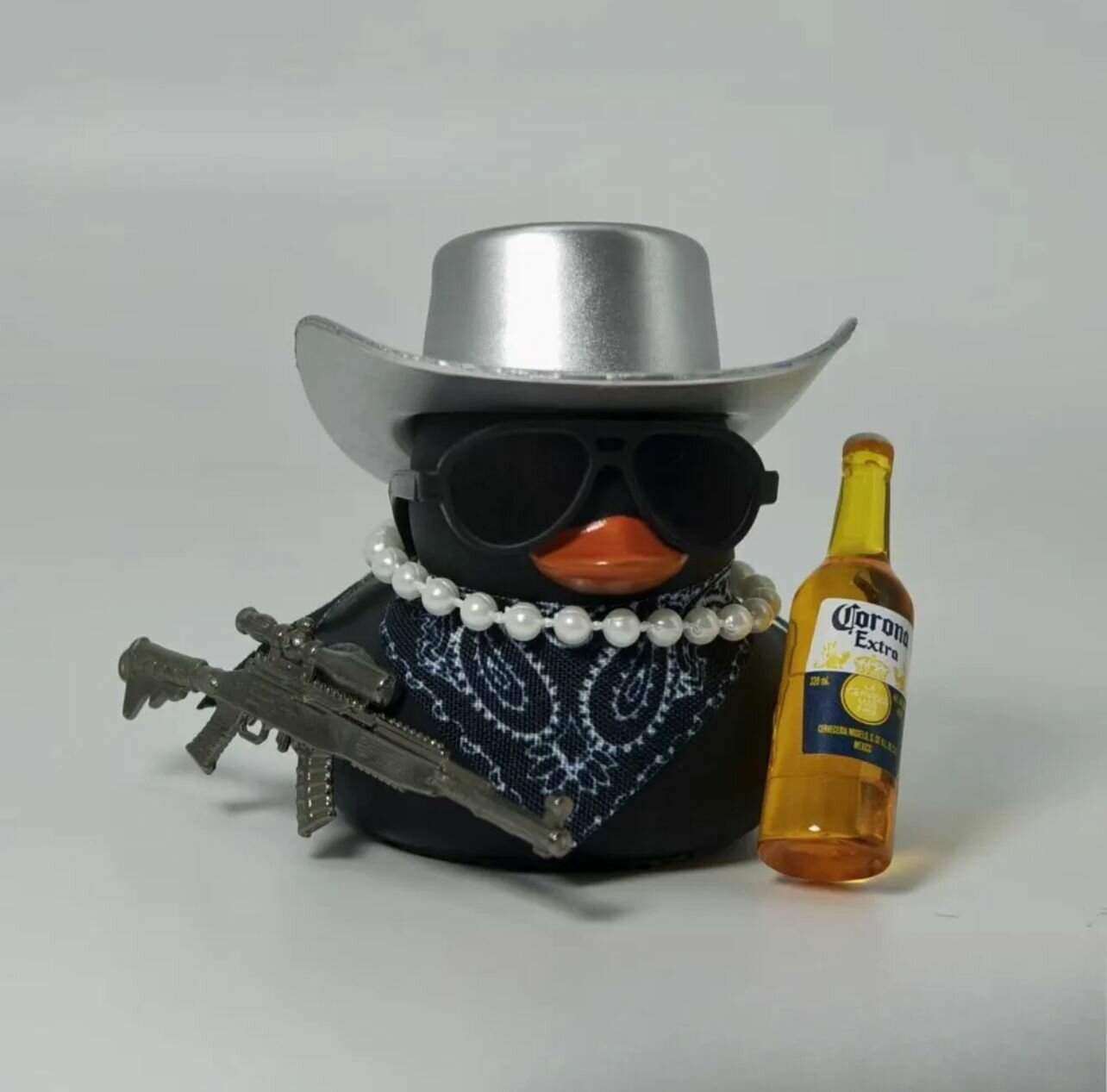 Игрушка в салон автомобиля