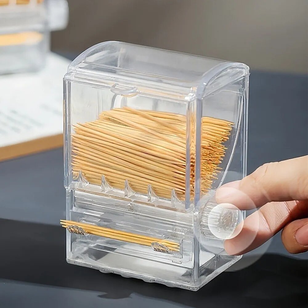 Спичечница длина 7.5 см, ширина 5.5 см, высота 10.5 см.