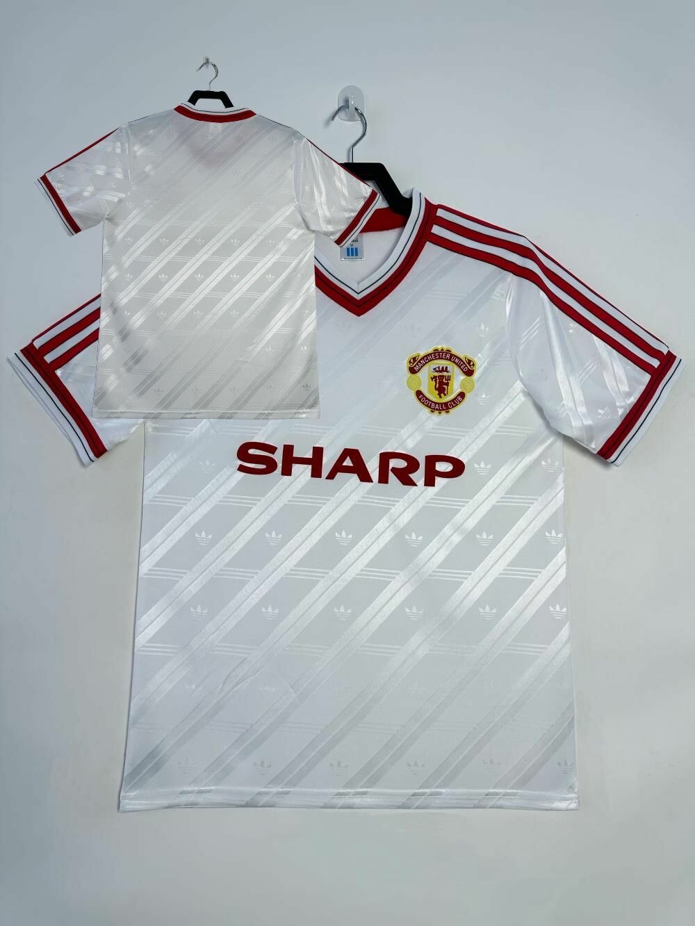 Ретро: Форма футбольная 1986-88 Манчестер Юнайтед Белая лига с короткими рукавами