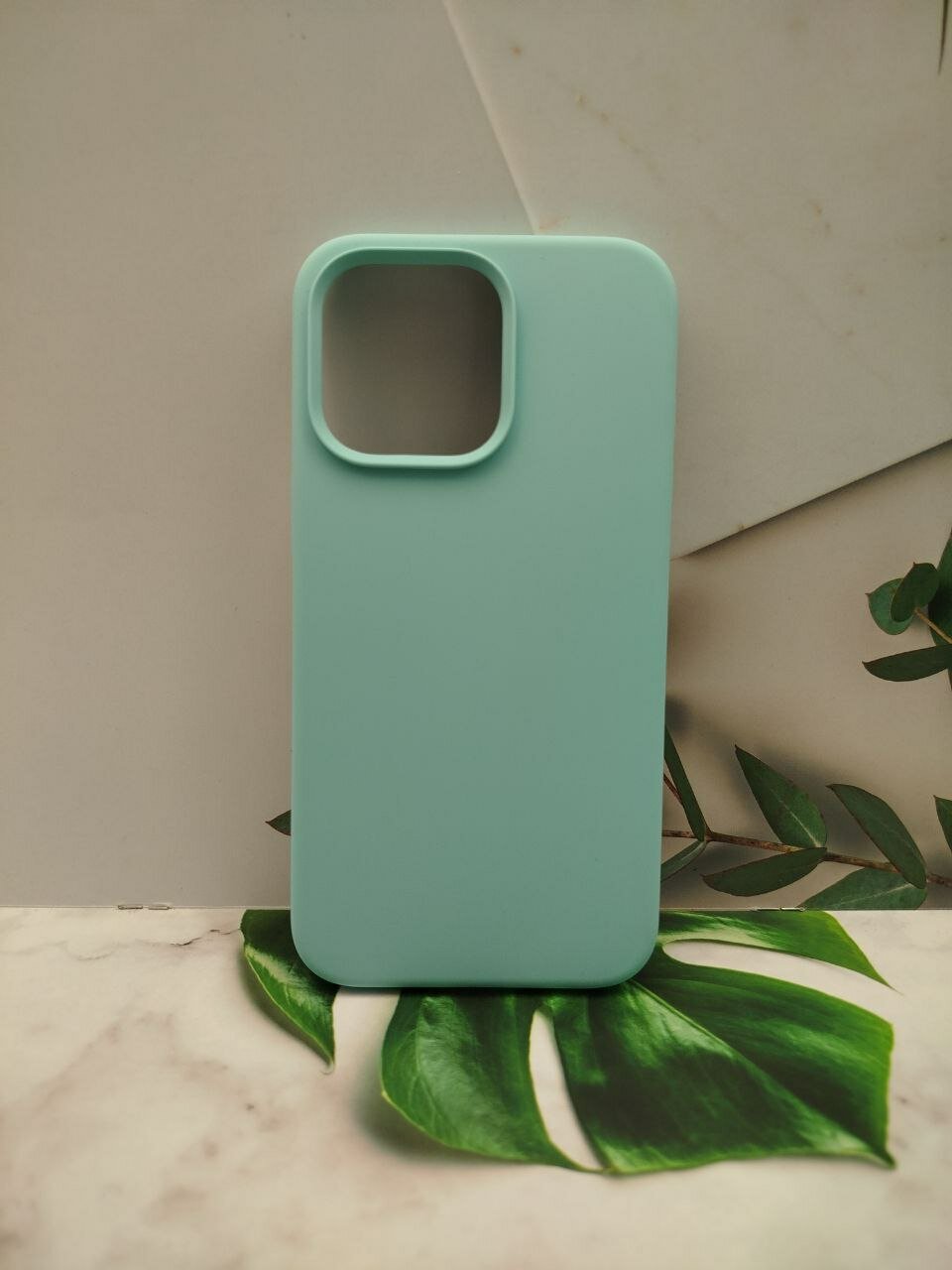 Чехол для iPhone 13 Pro, силиконовый, водоотталкивающий, мятный