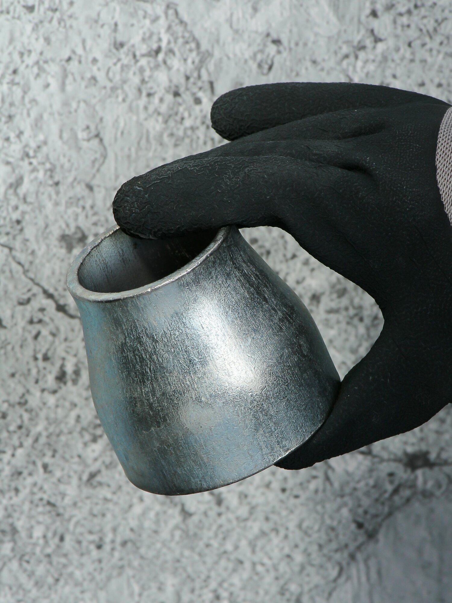 Переход стальной бесшовный ДУ76х57 оцинкованный для трубопроводов. Надежный соединительный элемент для систем водоснабжения и газа.