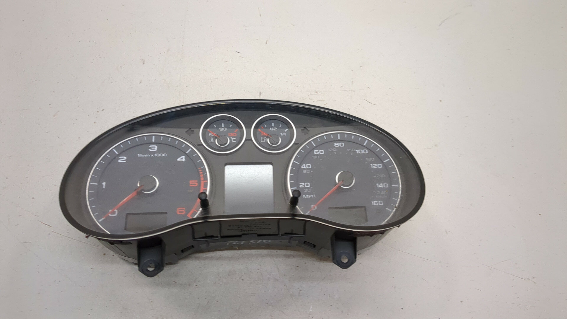 Приборная панель Audi A3 (8P) Б/У
