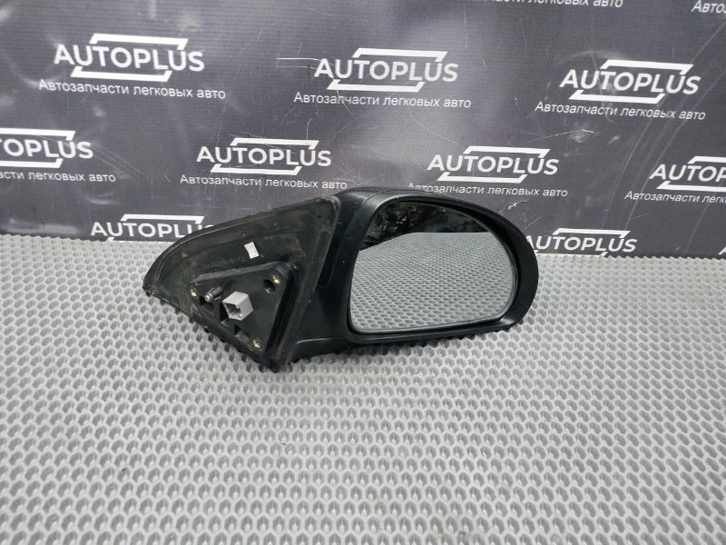 Зеркало боковое Правый Kia Ceed 2006-2010 (1.6 G4FC) Б/У с пробегом Арт. 022608