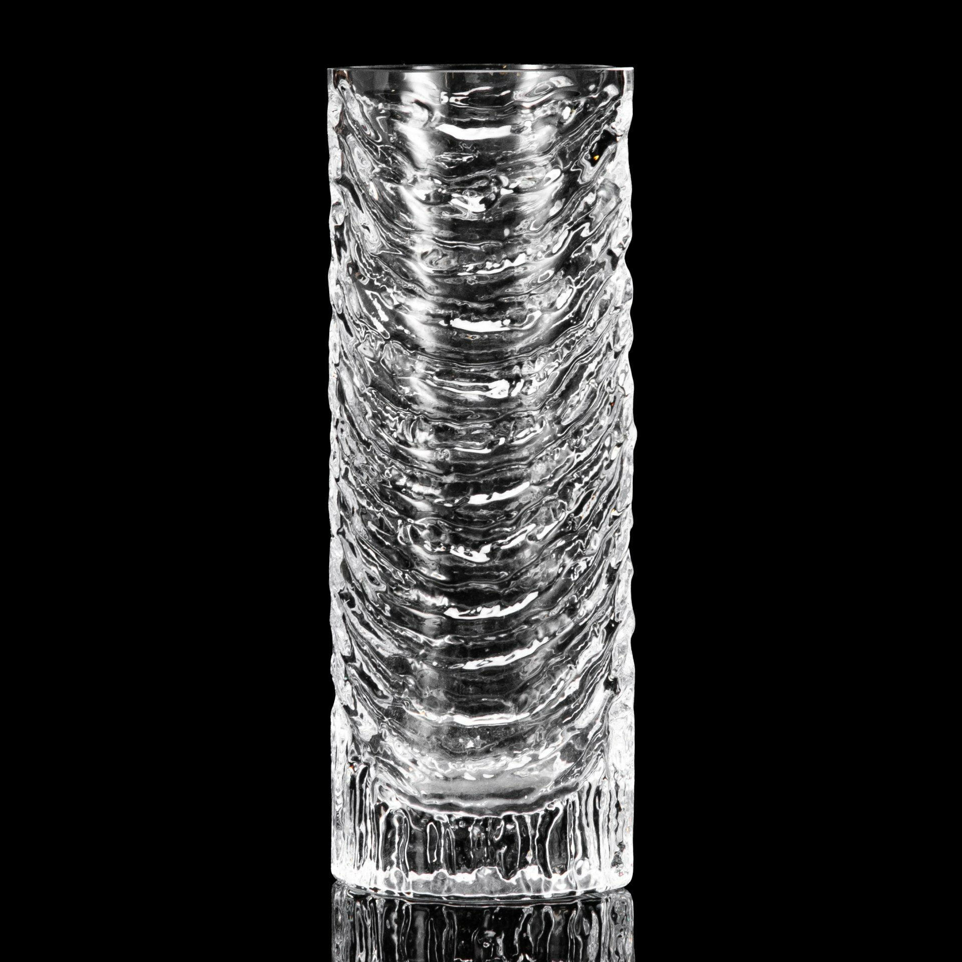Ваза "Röpöskä" ("Рассыпчатая ваза"), автор Eero Rislakki (Ээро Рислакки), Mäntyharju Glassworks
