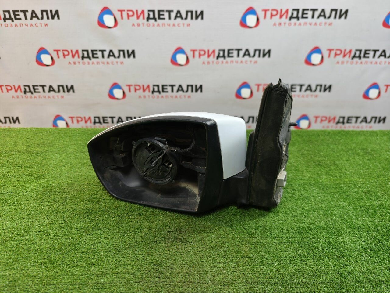Зеркало заднего вида боковое Ford Kuga 1.6 JQMB 2013 лев. (б/у)