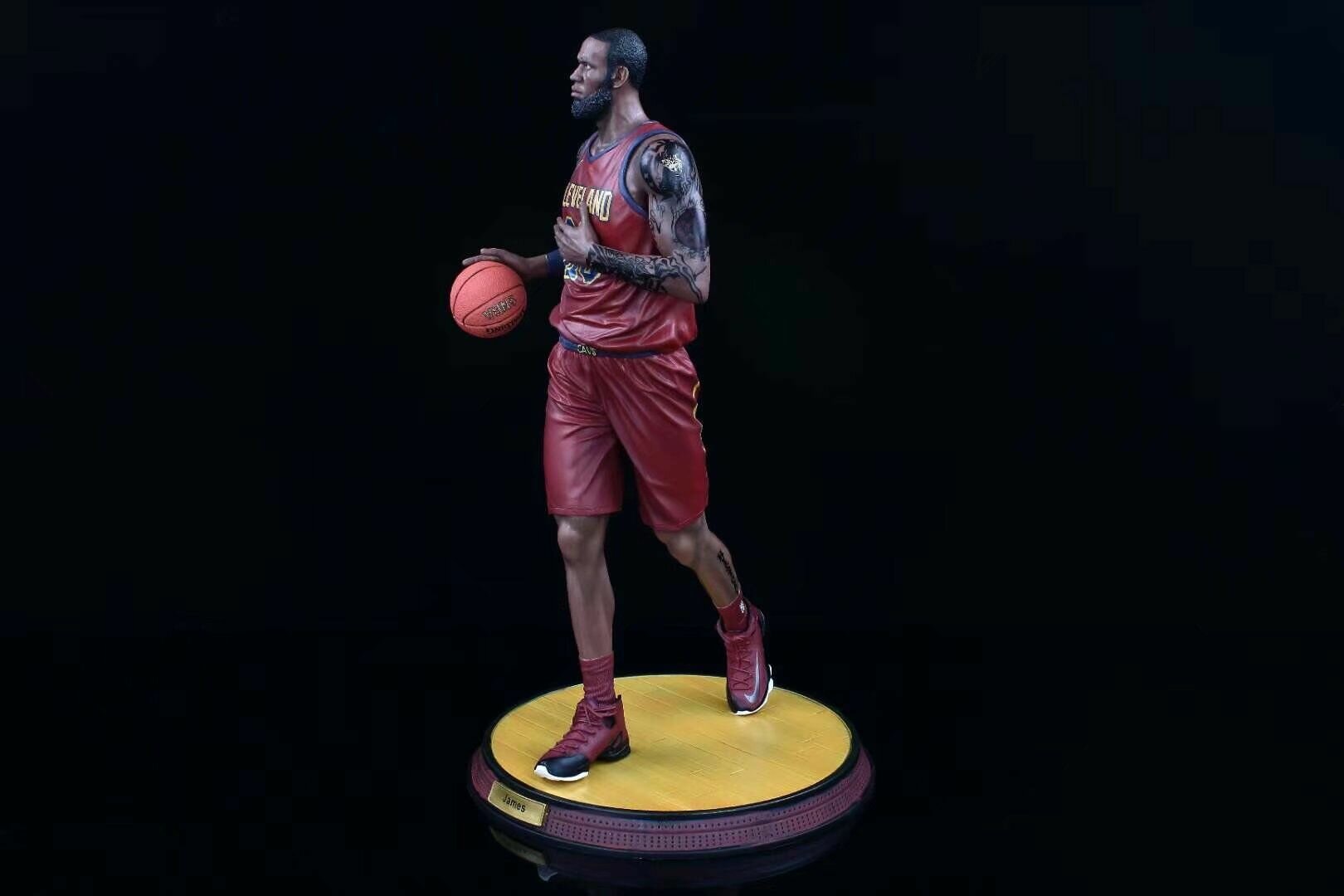 Коллекционная модель NBA Lebron James, фигурка баскетболиста в форме Лейкерс №23 на круглой подставке