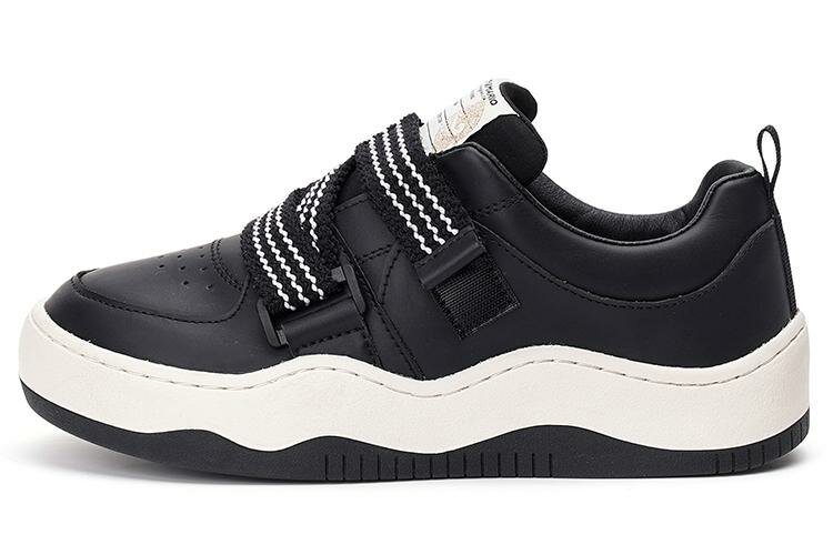 Кроссовки Advantage Shoes