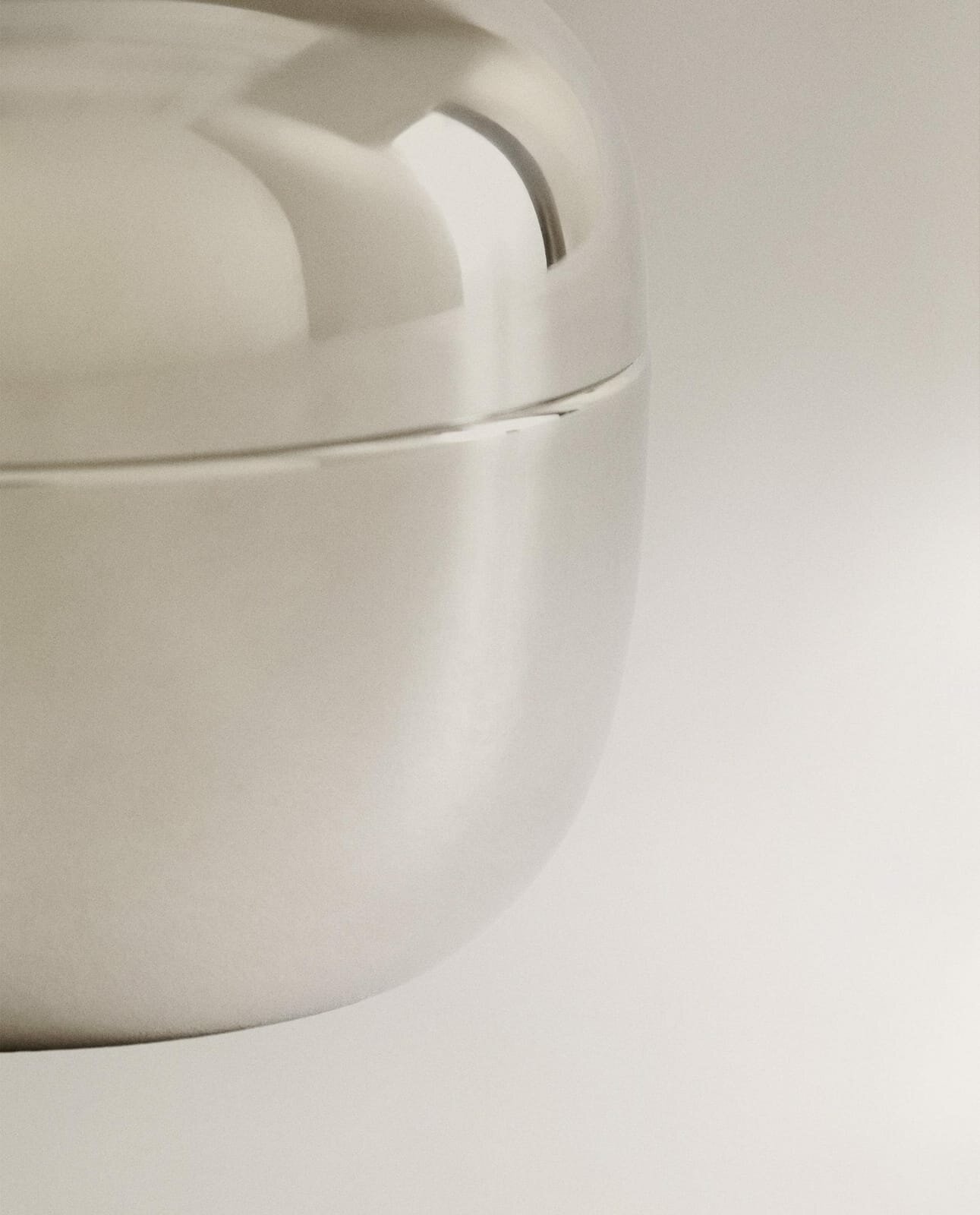 Шкатулка ZARA HOME большая круглая коробка из нержавеющей стали, серебристый, 7 x 8 x 8 см 6177/099/808-99