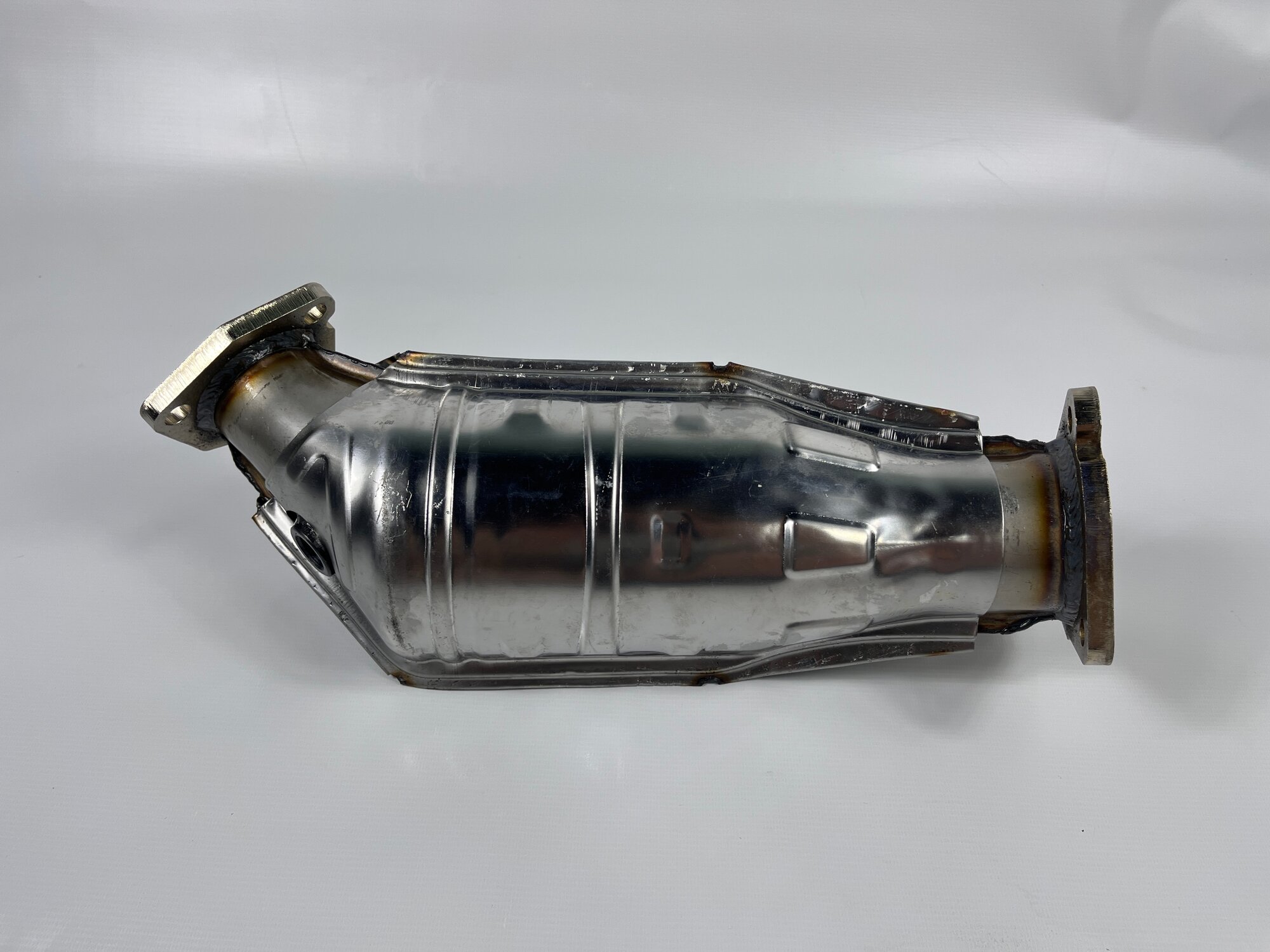 Катализатор Volkswagen Passat B5 Audi A4