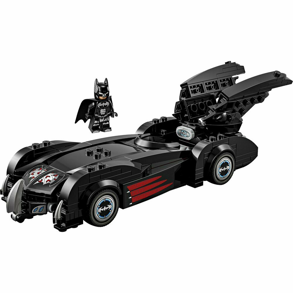 Конструктор LEGO DC Бэтмен и Робин: Бэтмобиль (76333)