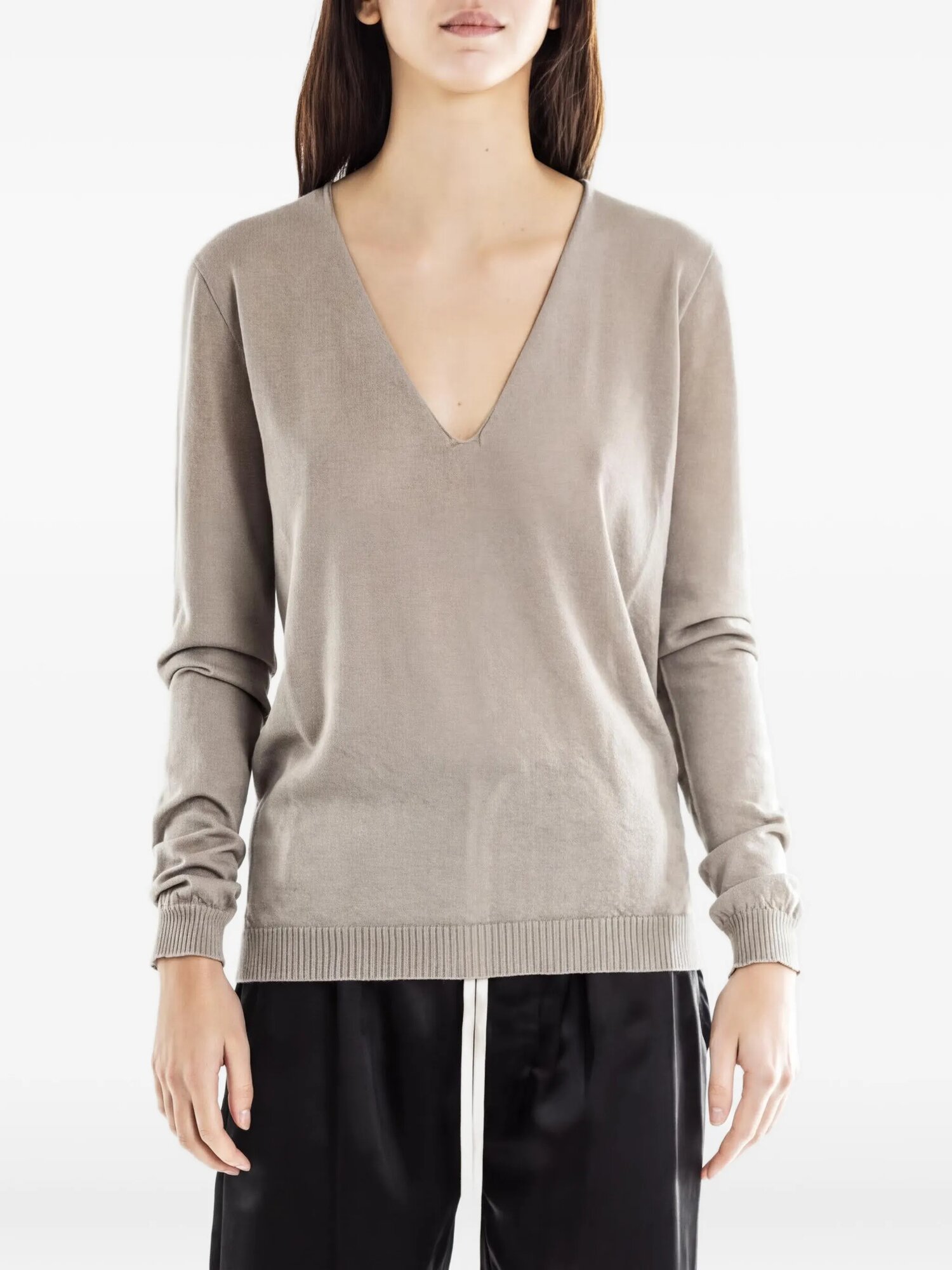 Свитер V-neck sweater