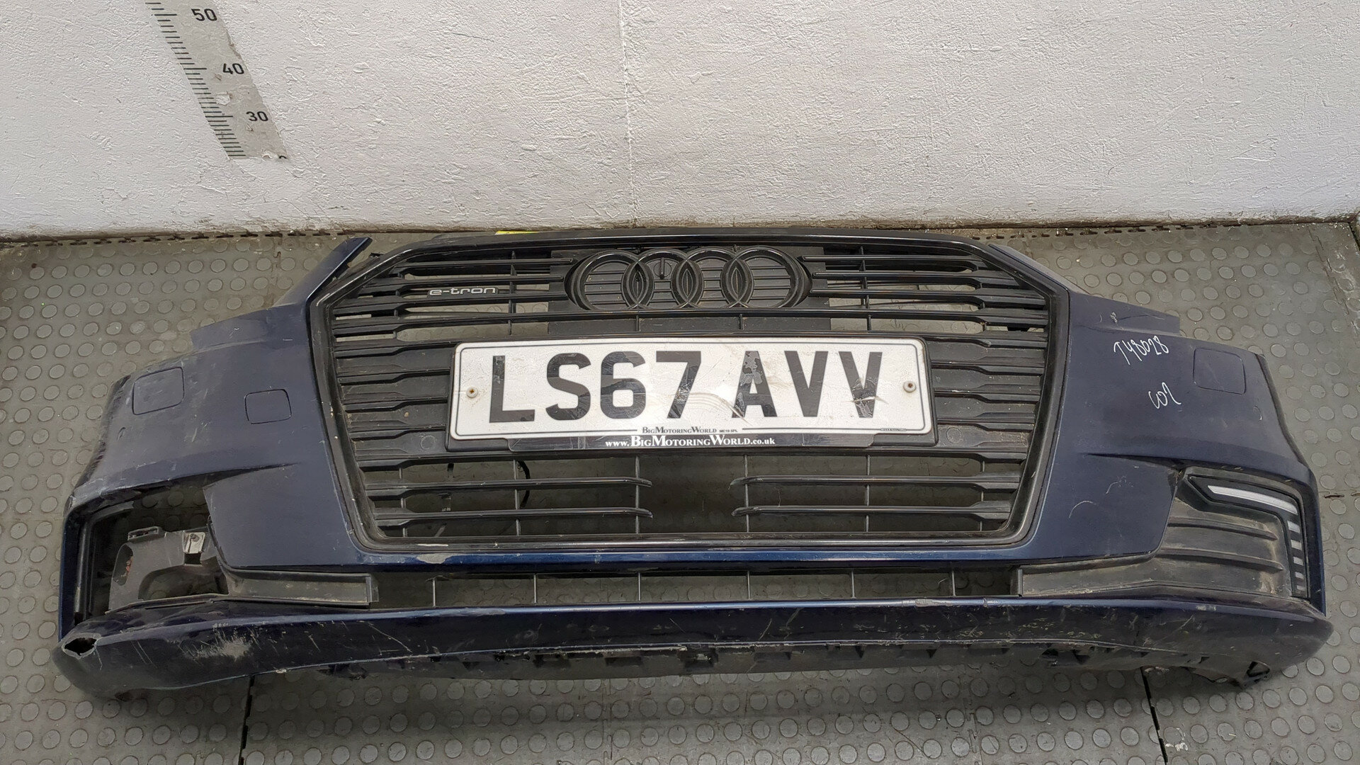 Бампер передний Audi A3 (8V) e-tron Б/У