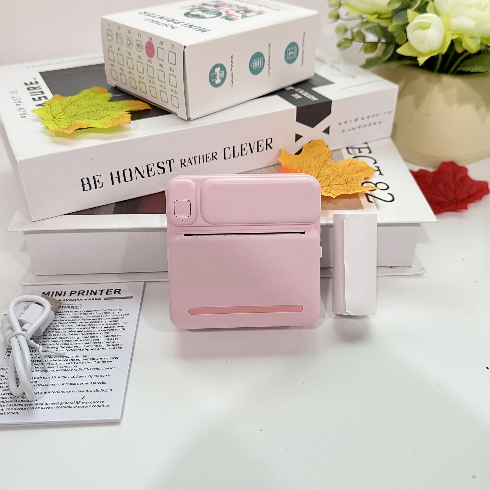 Портативный термопринтер для этикеток с USB-зарядкой, набор с разными типами бумаги, для текстов, фото, наклеек, заметок и документов. Цвет: чисто-розовый.