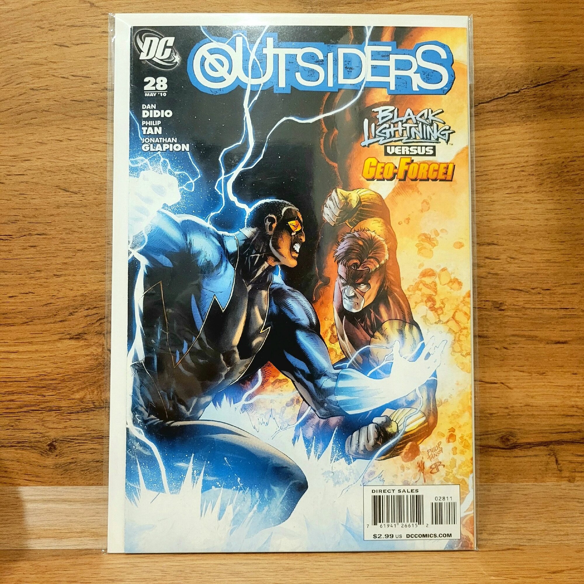 Комикс Outsiders #28 Комикс (сингл) на английском языке