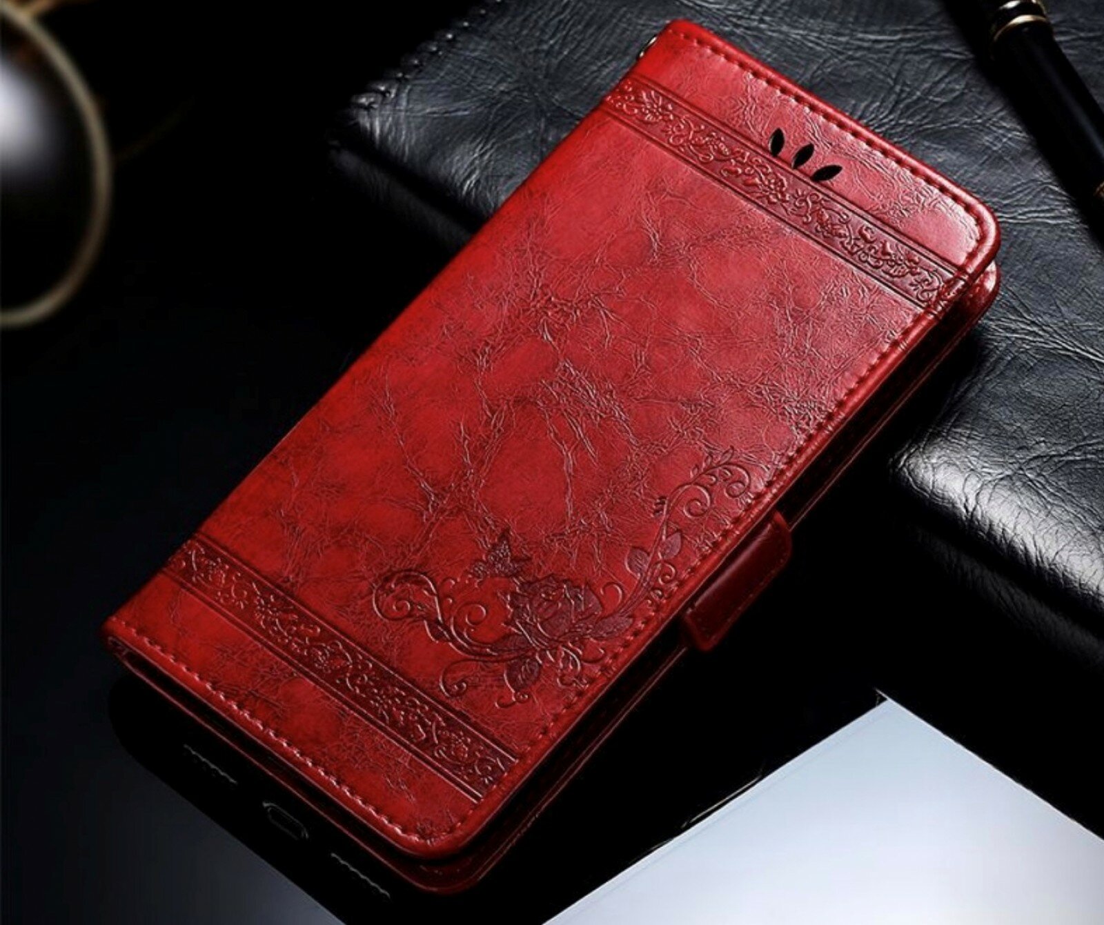 Чехол-книжка MyPads Libro Vintage для Realme C53 / Narzo N53 из импортной кожи с тиснением, красный