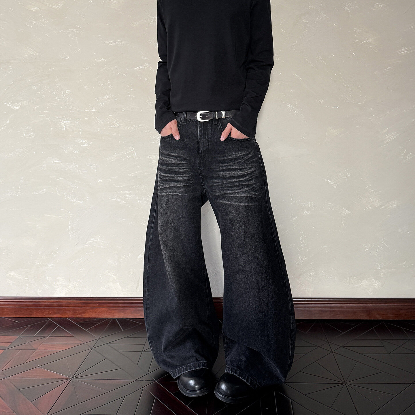 LI Mall Джинсы женские рваные широкие прямые для танца и фитнеса деним