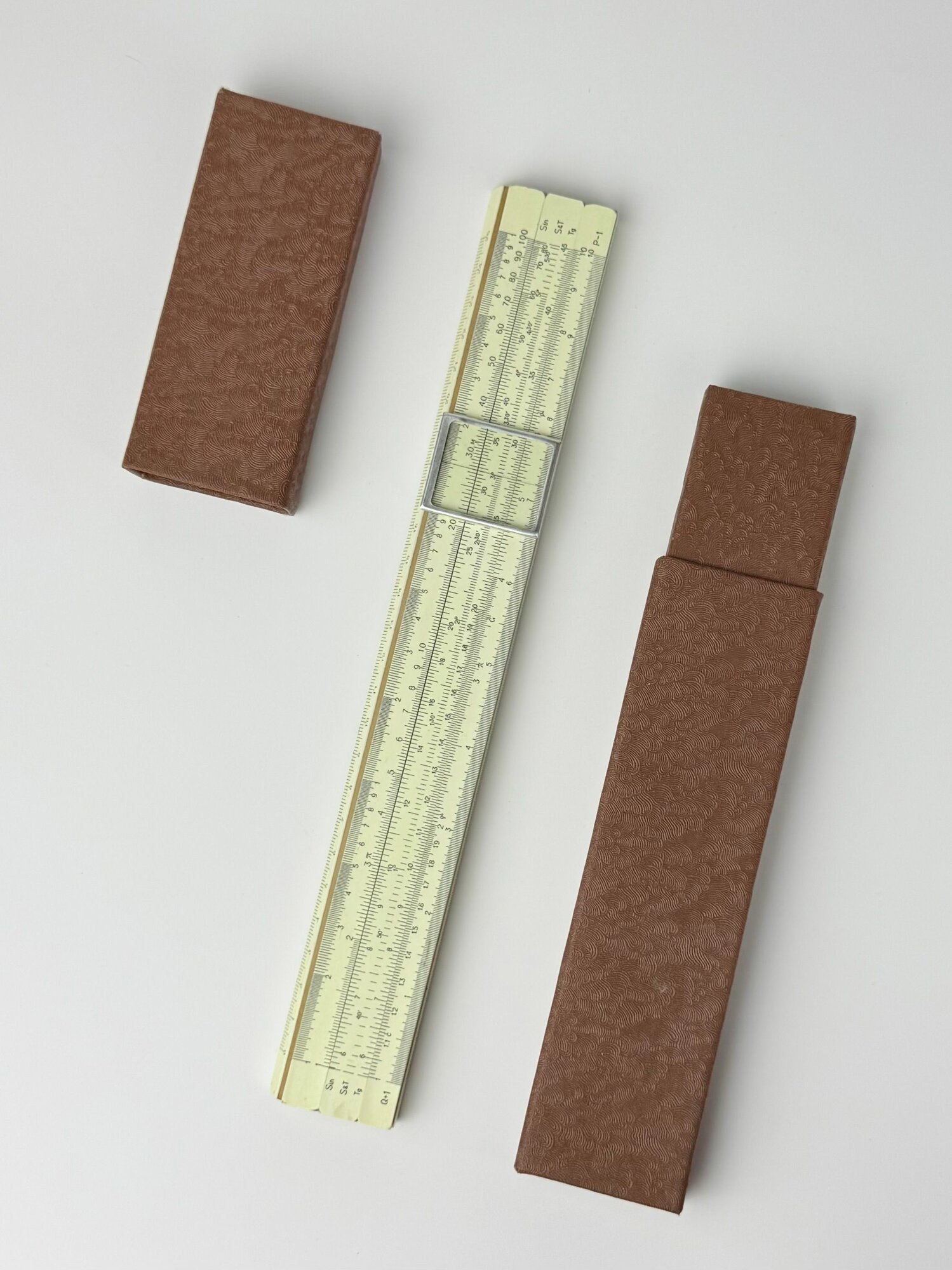 Линейка счетная логарифмическая СССР в футляре, 1973 год, СПЗ Воронеж