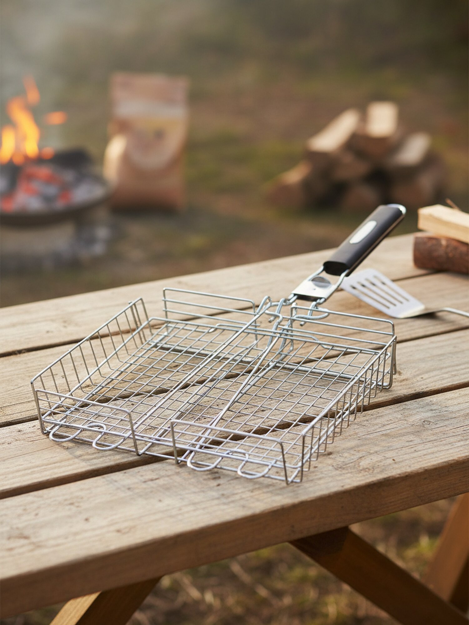 Решетка для барбекю Гурман 310х240х55 мм, стальная хромированная складная с резиновой ручкой и 4 уровнями высоты