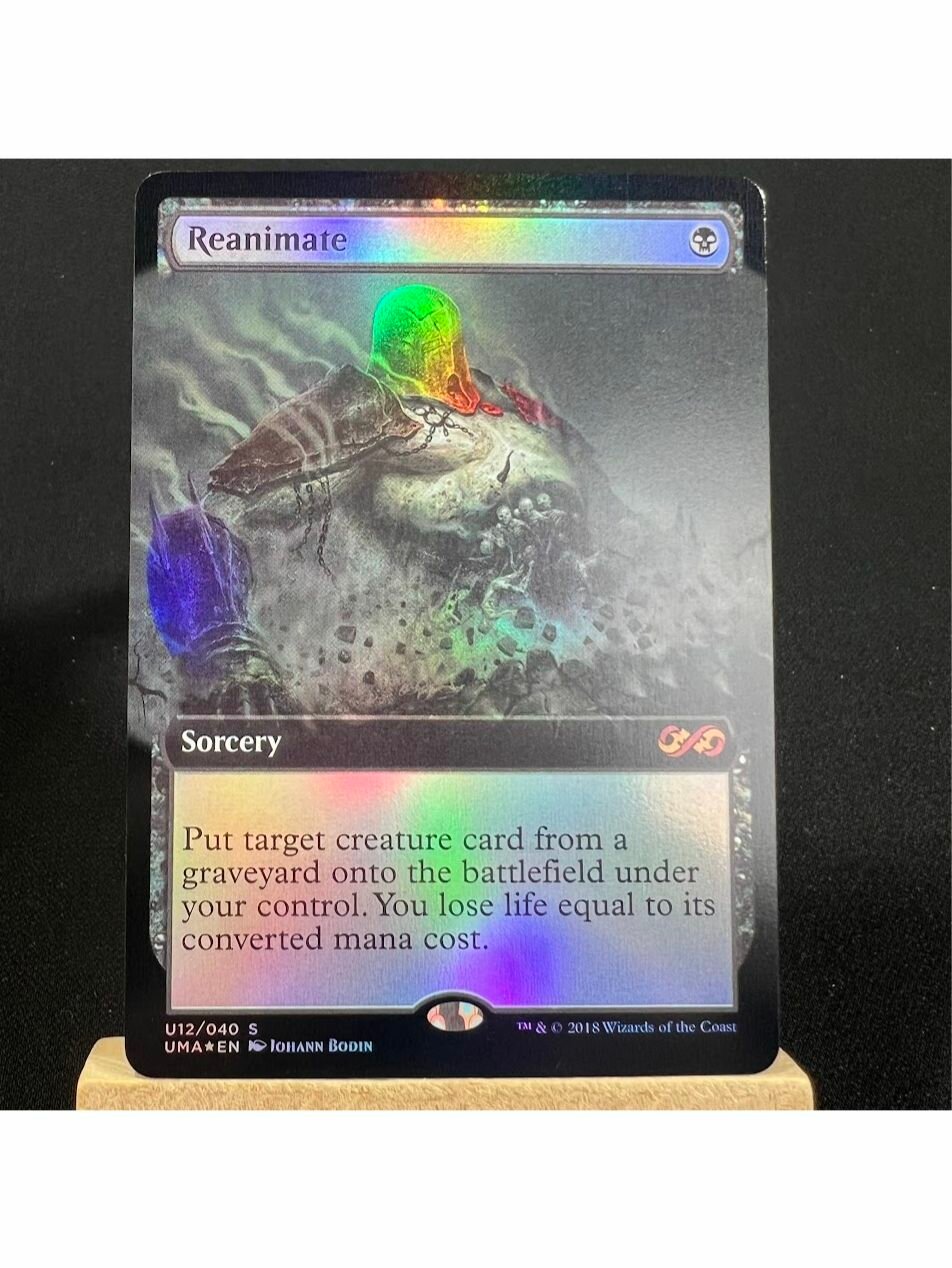 Magic: The Gathering Коллекционные карты: Galadriel's Dismissal, Reanimate Foil, Roaming Throne, Moonshaker Cavalry, Invasion of New Phyrexia и другие эксклюзивные карты с защитными чехлами