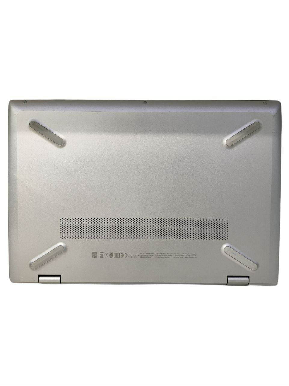 HP Pavilion 13-an1029ur. Конфигурация: Intel Core i3 1005G/13.3"/1920x1080/4GB/256GB SSD