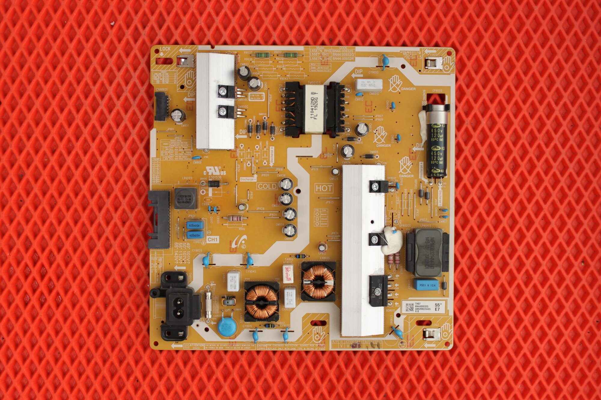 Блок питания (PSU) BN44-00932Q для телевизора SAMSUNG UE50RU7400U в надёжной упаковке