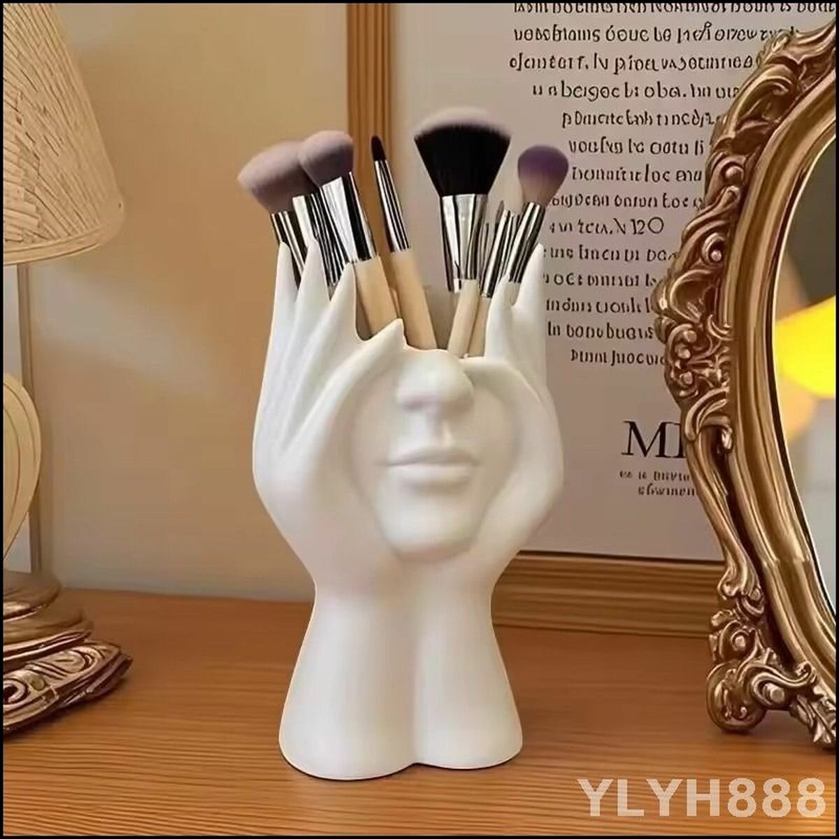 Держатель для кистей для макияжа