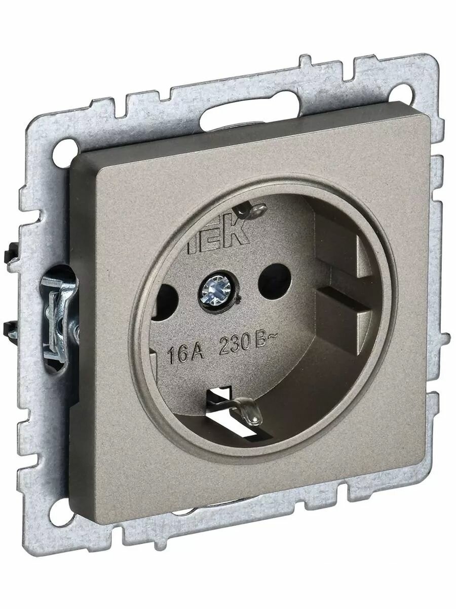 Розетка BRITE РС14-1-0-БрШ 16А с заземл. защ. шторки шампань BR-R14-16-K37 IEK