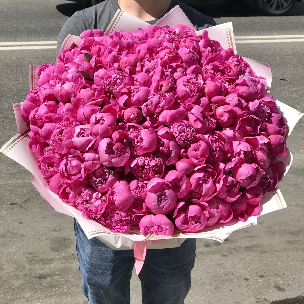 Монобукет Rybe-Flowers "Большой", пионы, 101 цветок, розовый, ароматный, яркий