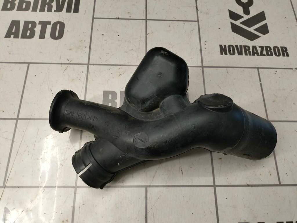 Воздуховод Nissan Primera P12E 2002-2007