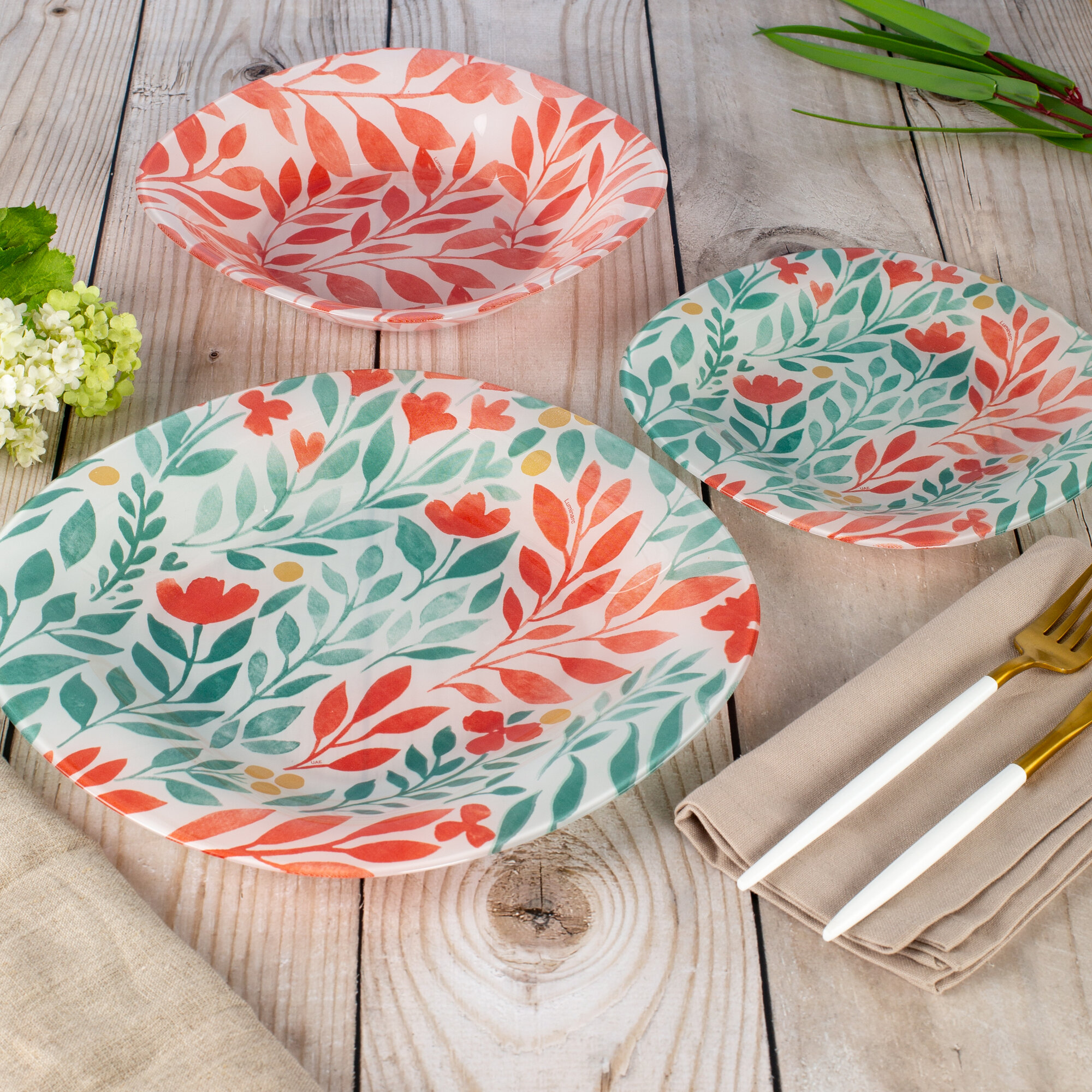 Набор столовый Luminarc ALVIS RED 18 предметов