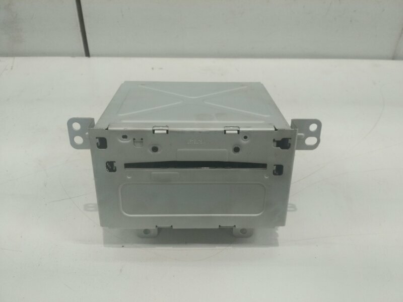 Б/У Опель Астра J Магнитола Opel Astra 2010 J, P10 58529 OPEL арт. 22836293