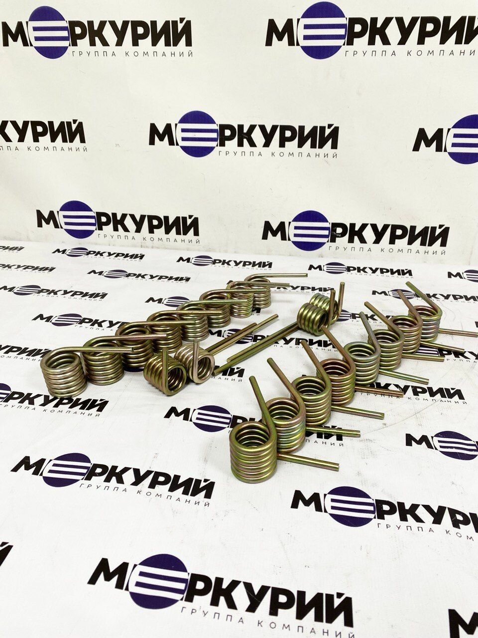 Комплект пружин тележки на Буран , мотобуксировщик, снегоход ( 8 пар короткие, 2 пары длинные)