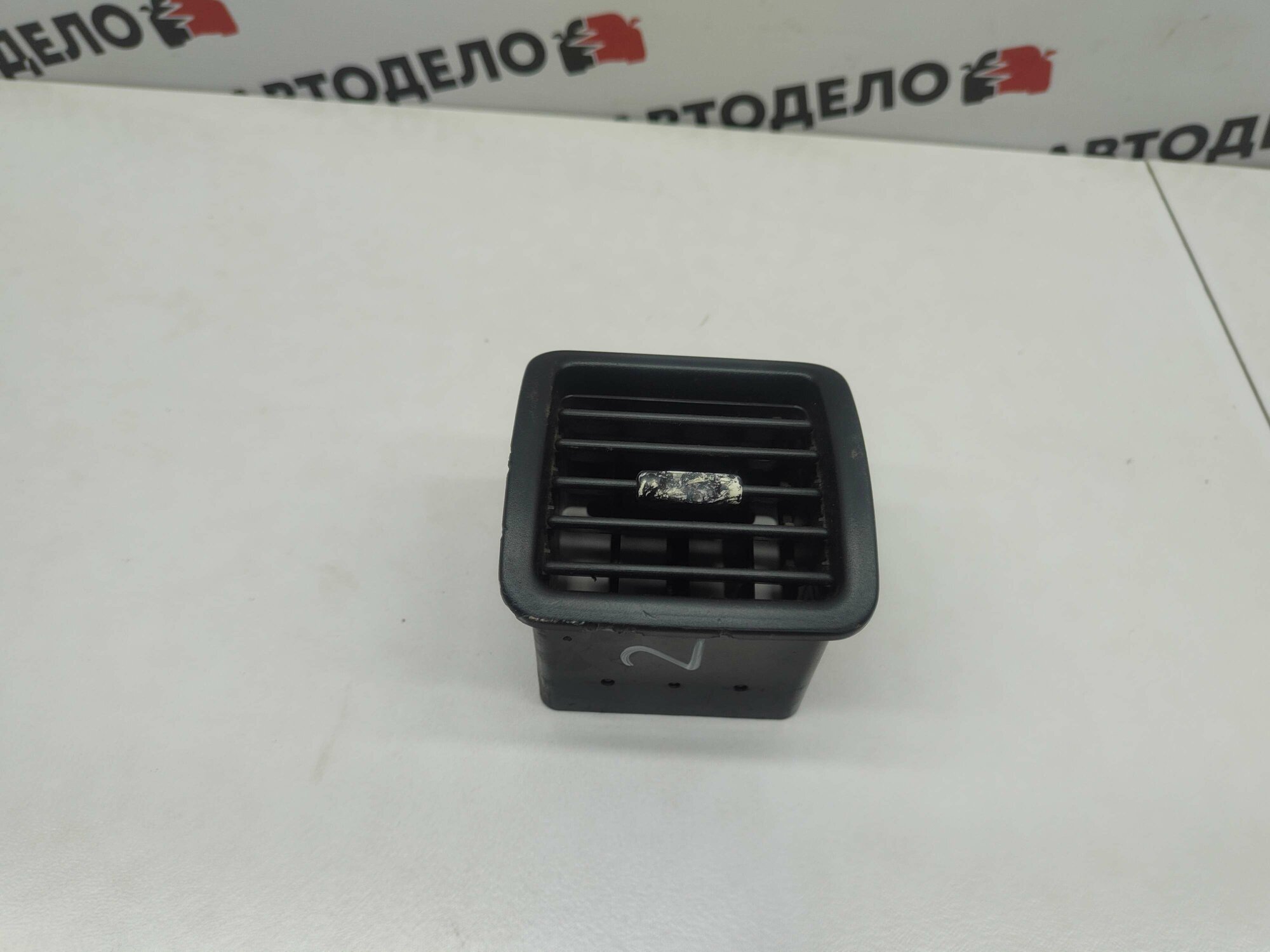 Воздуховод боковой Suzuki Swift MA 1997 г.в