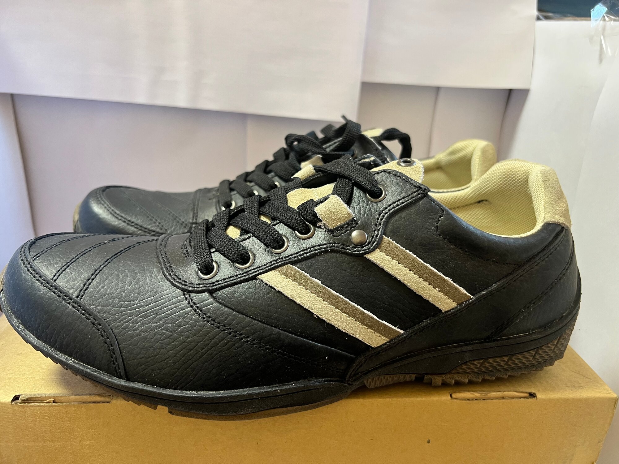 Кроссовки EKSIS, модель 2-0269, размер 44, черные