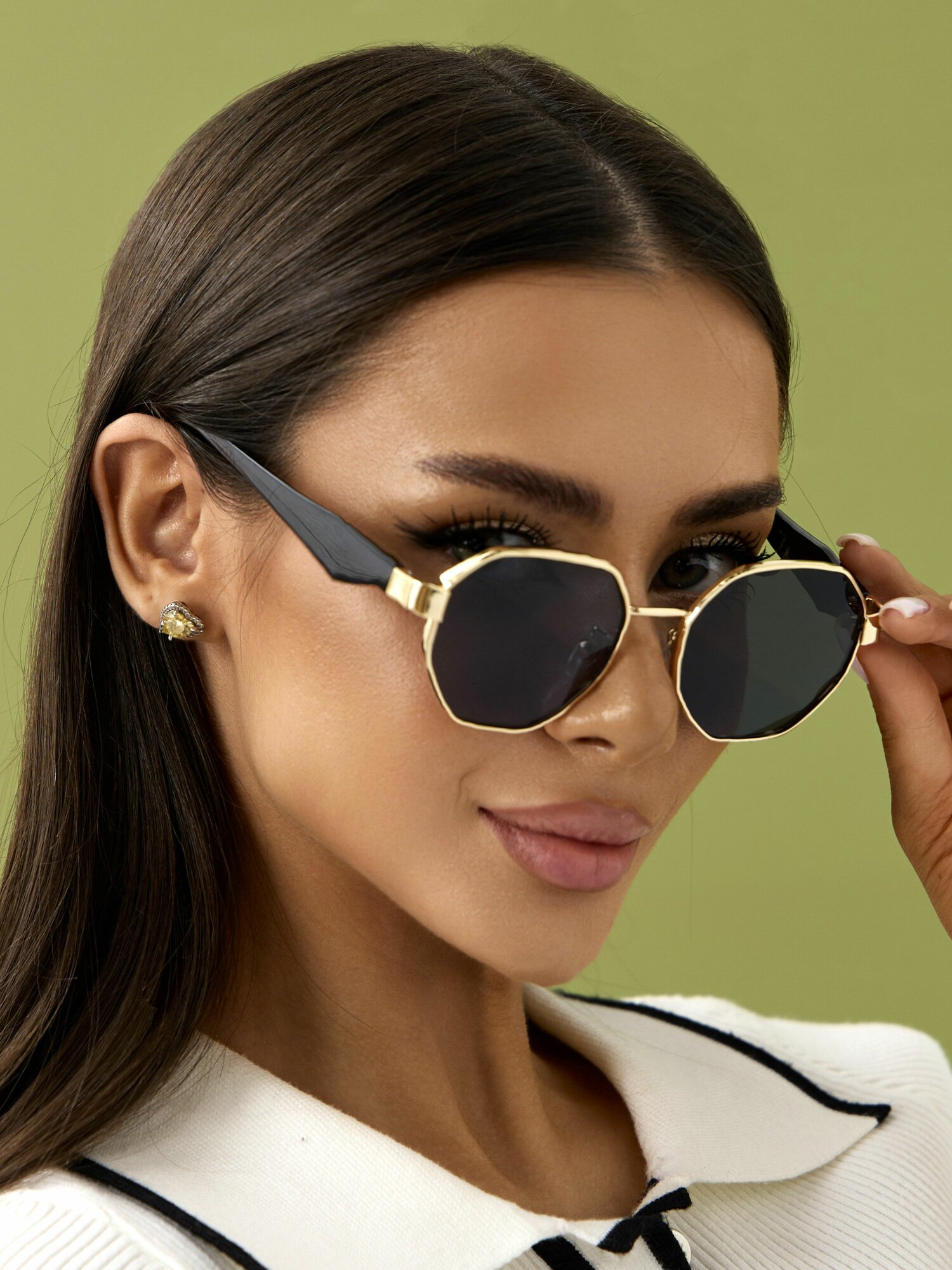 Солнцезащитные очки