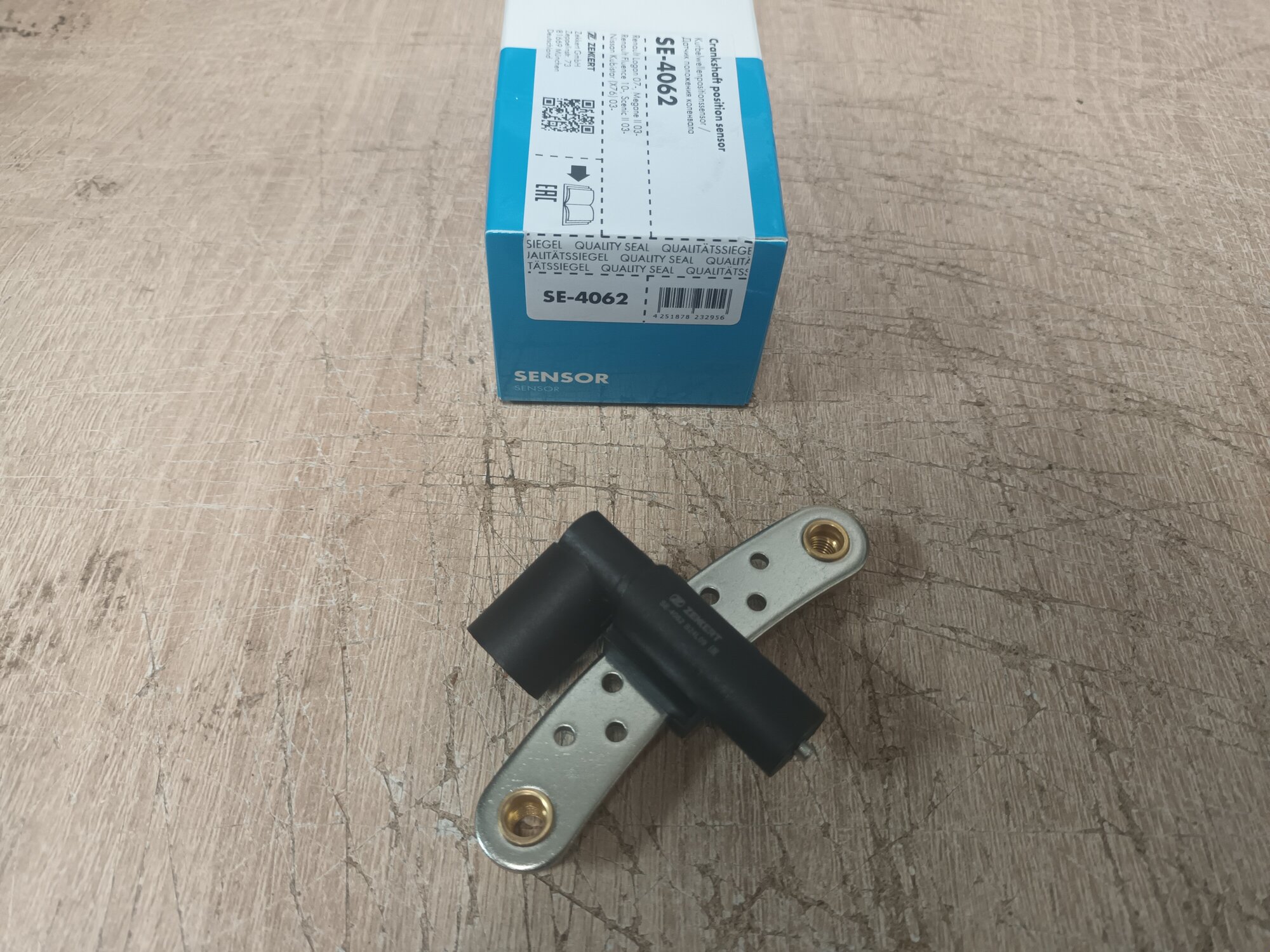 Датчик коленвала Renault Megane ll K4M Zekkert