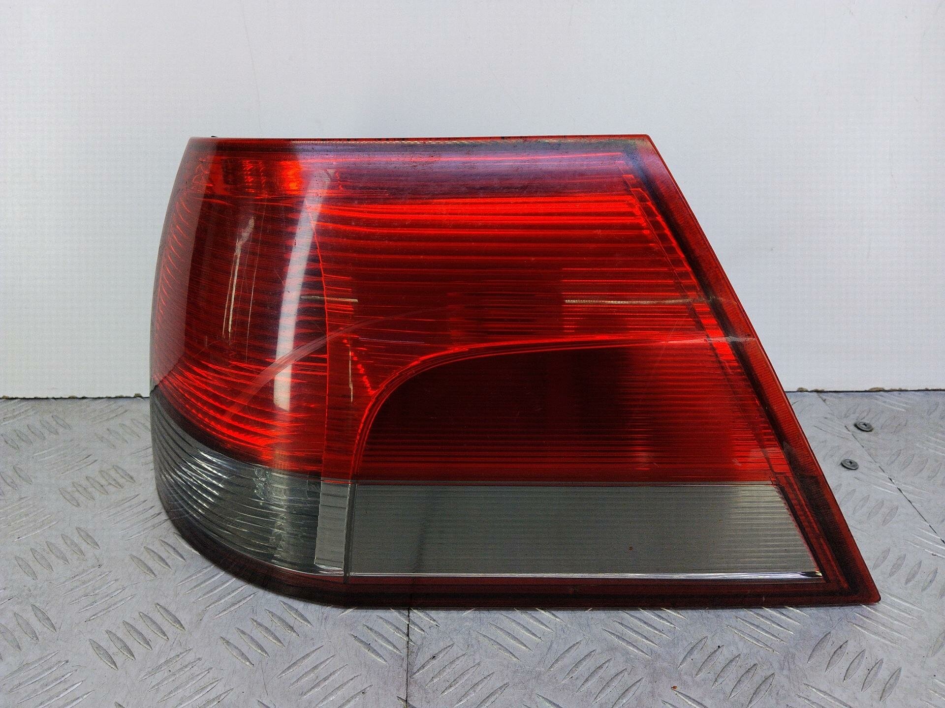 Фонарь задний правый Opel Vectra C 2005 24469462