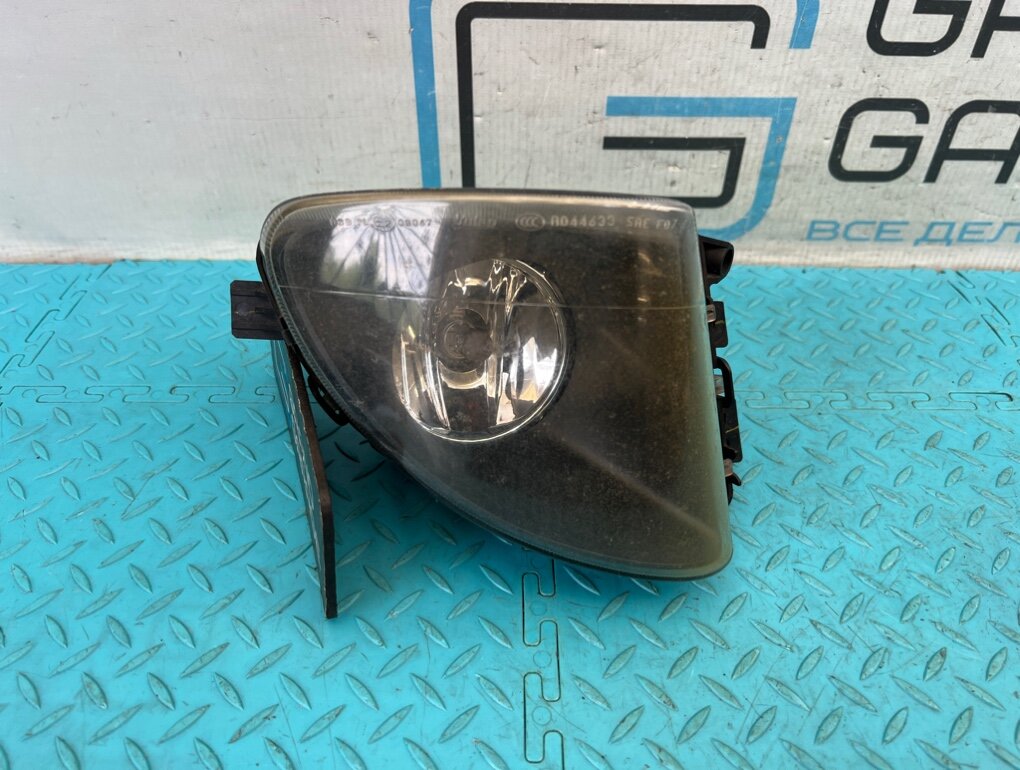 Фара противотуманная BMW 5-Series F10 OEM 63177216886