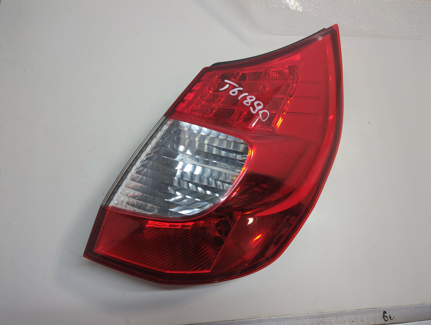 Фонарь (задний) правый Renault Scenic Б/У
