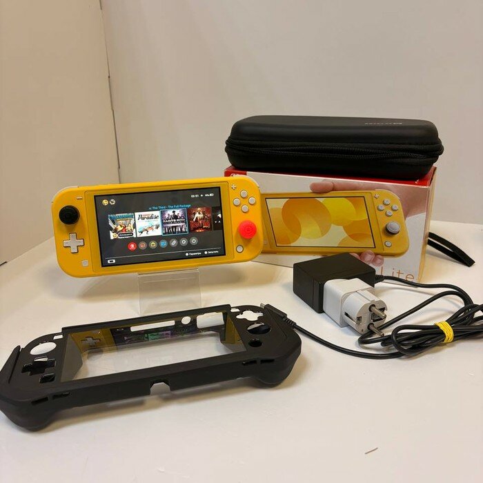 Игровая приставка Nintendo Switch Lite