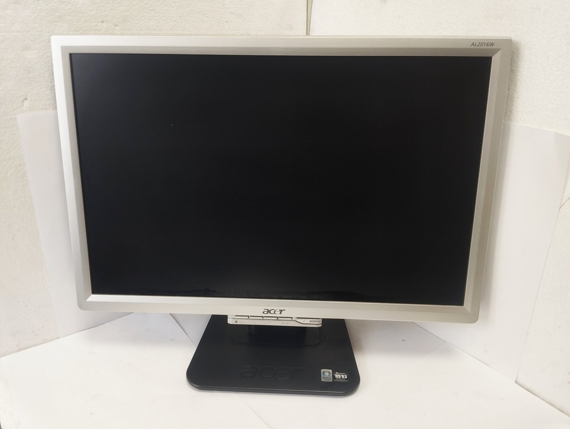 Монитор Acer AL2016W 20"