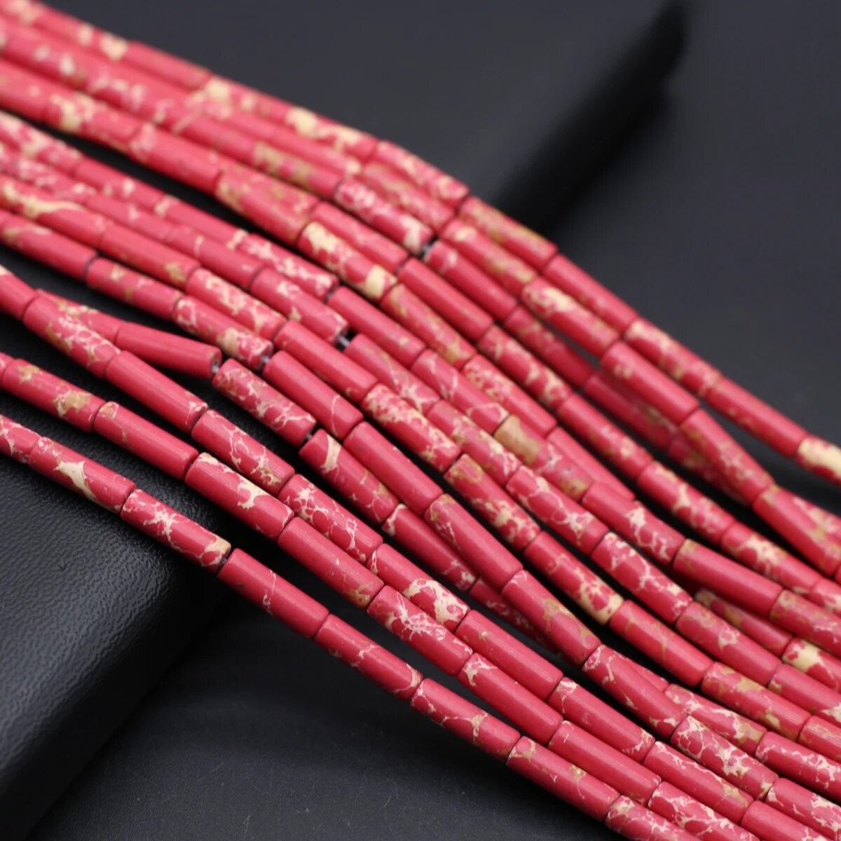 Бусины бордовые Rose Red Emperor 14 дюймов
